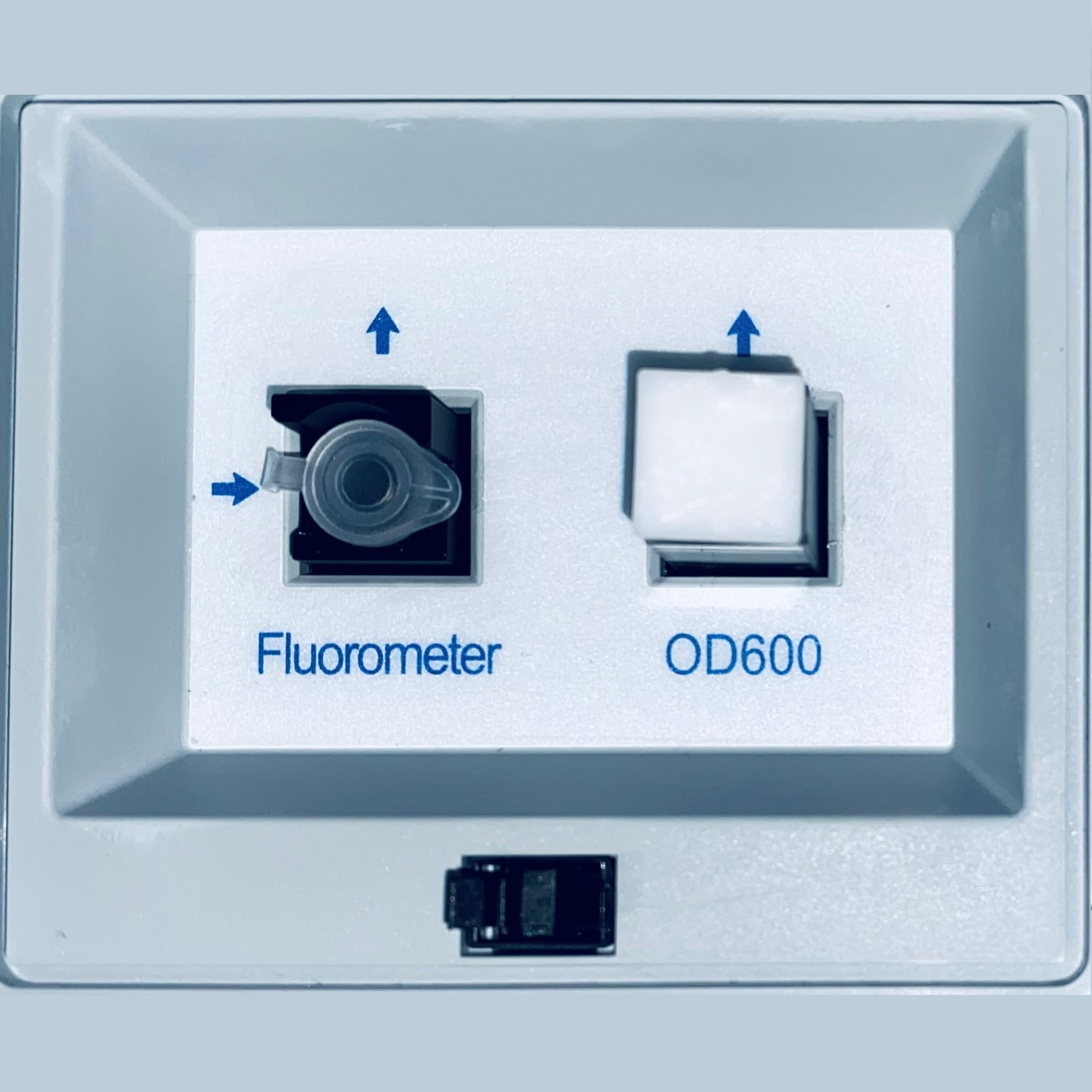 SmartDrop Nano Spectrophotometers - Accuris Instruments
